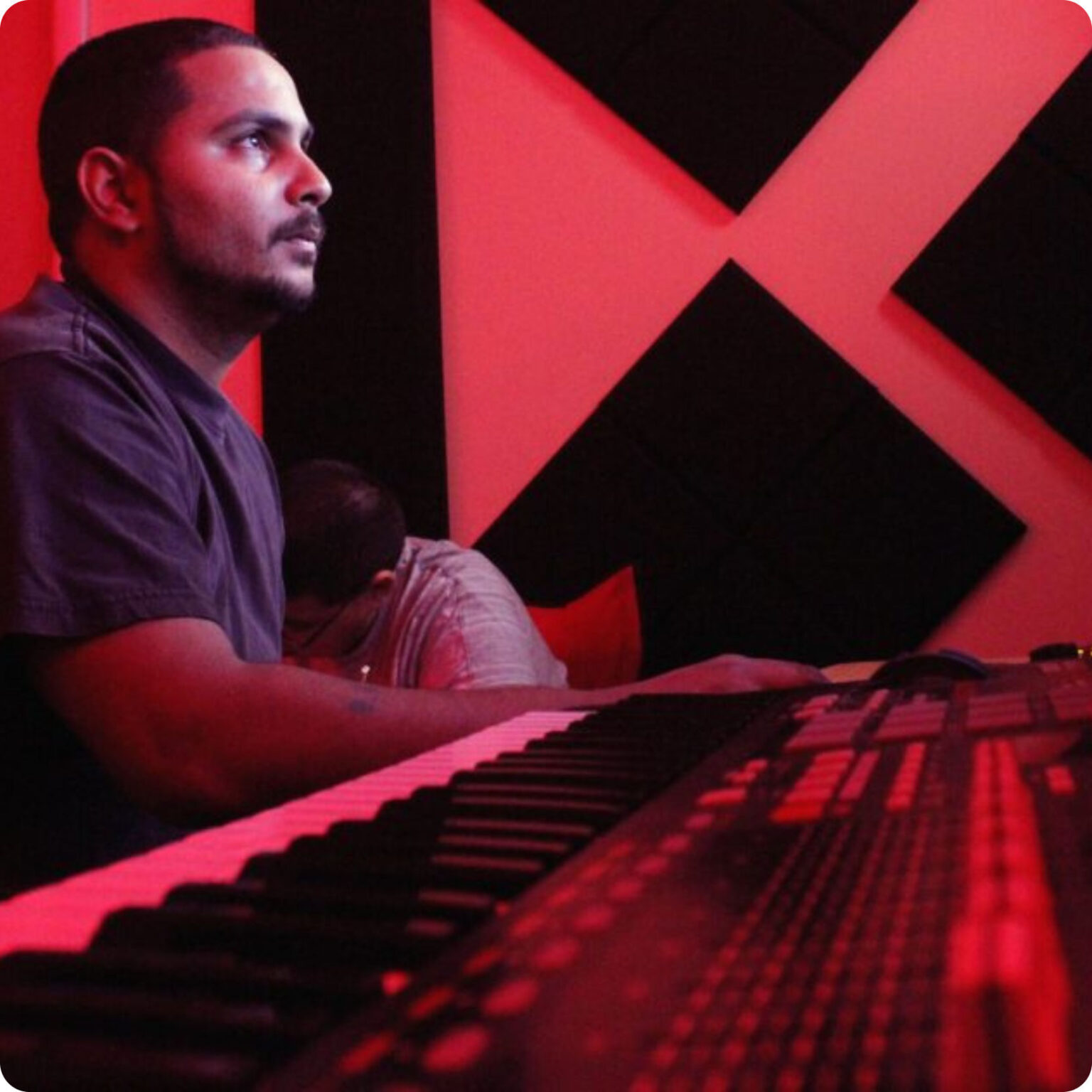 Professional Recording Studio - Hi-Tunes Studio